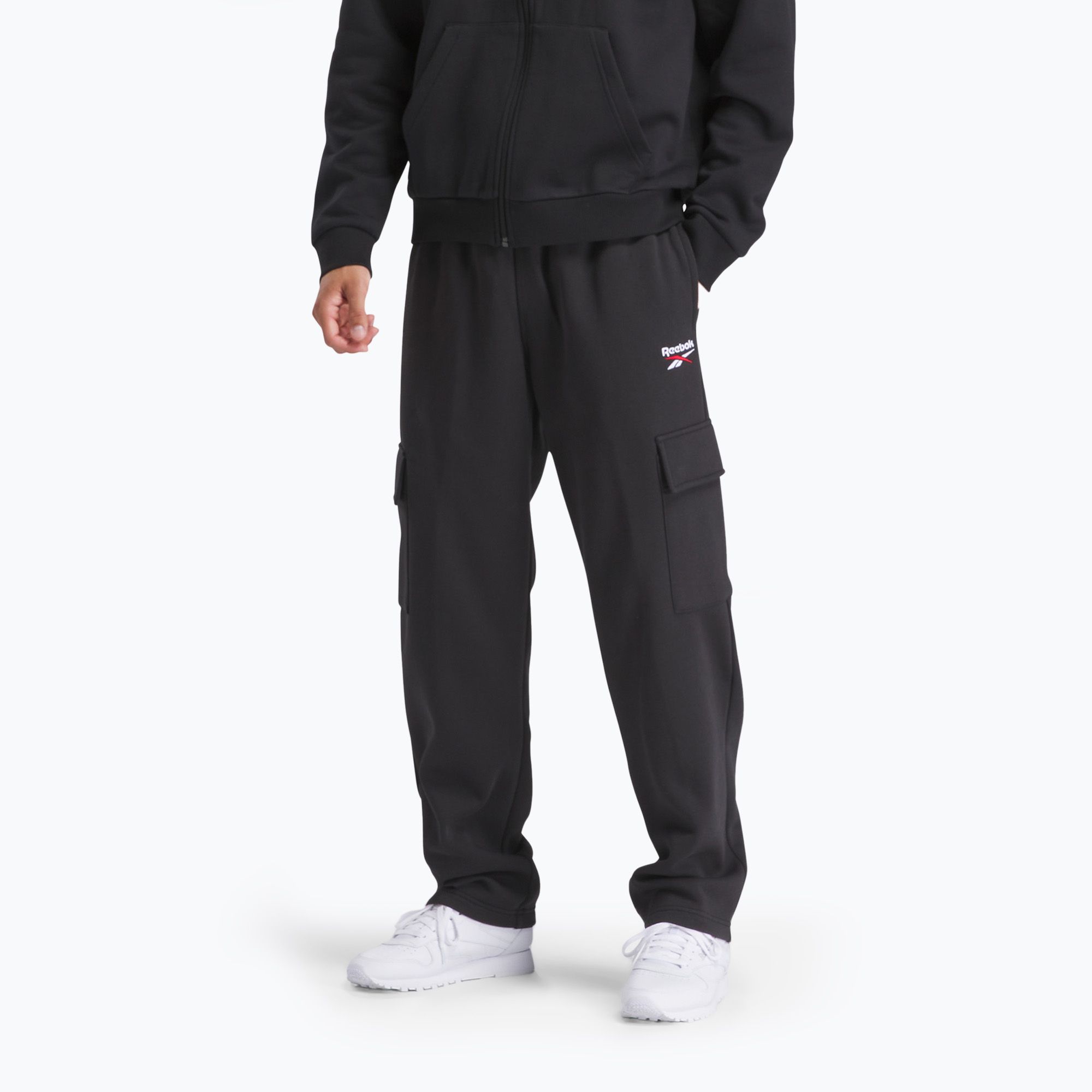 Men's trousers Reebok Identity Small Logo OH Cargo black/white/vector ...