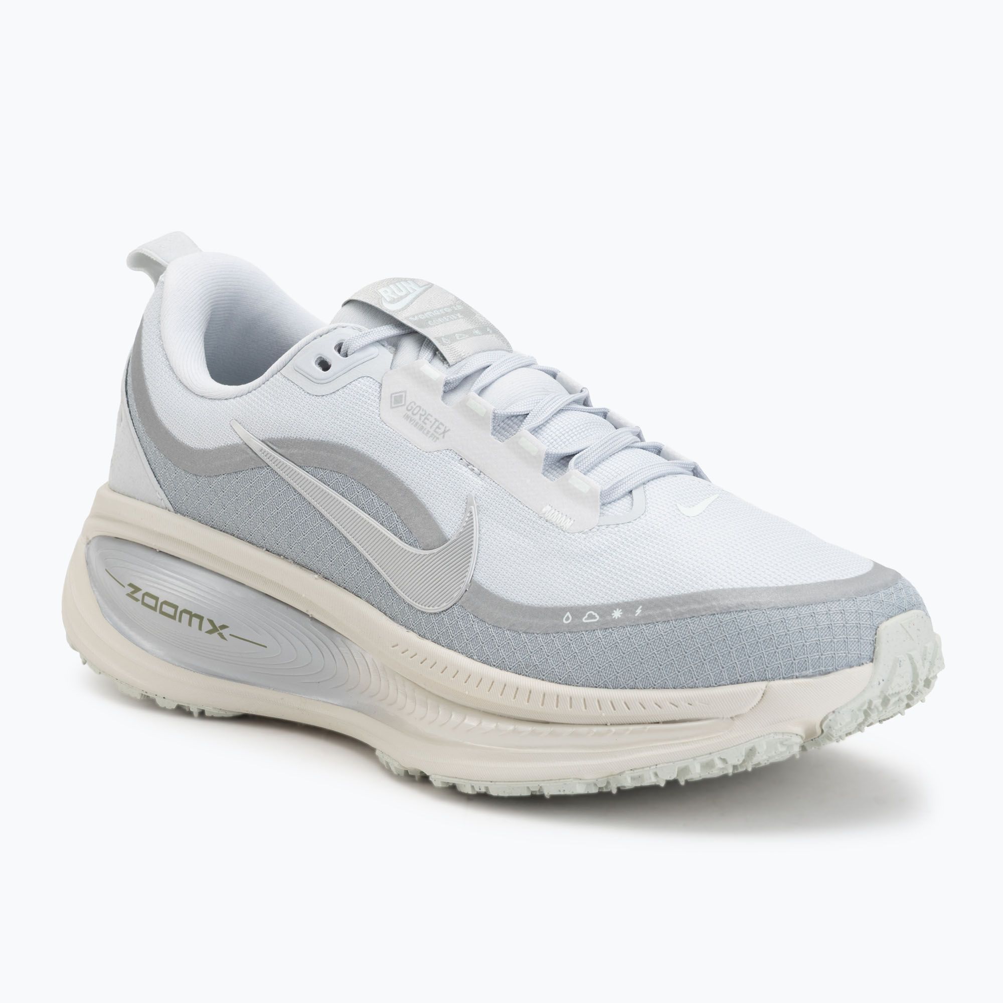 Men's running shoes Nike Vomero 18 GORE-TEX pure platinum/metallic ...