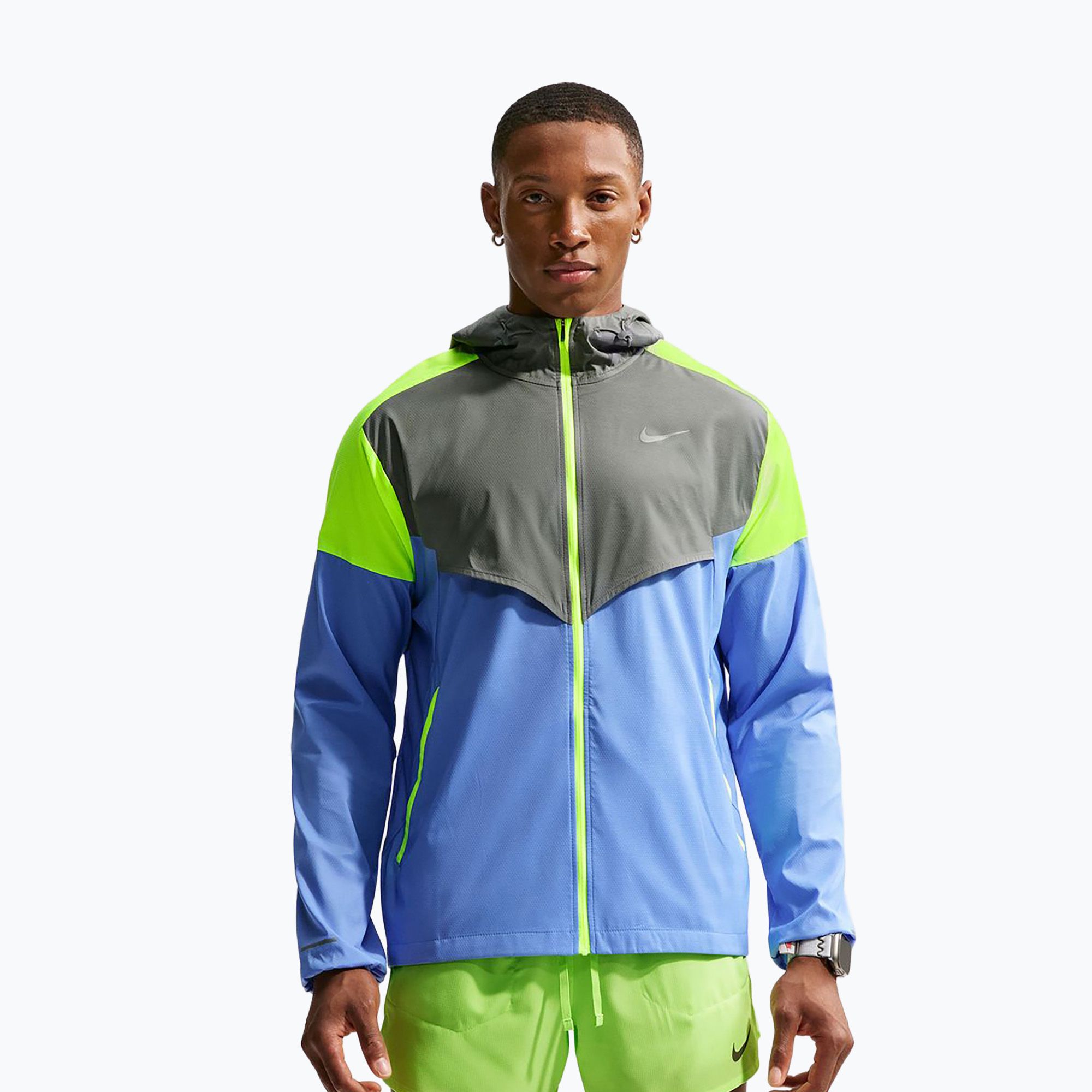 Men's running jacket Nike Impossibly Light Windrunner smoke grey/wolf ...